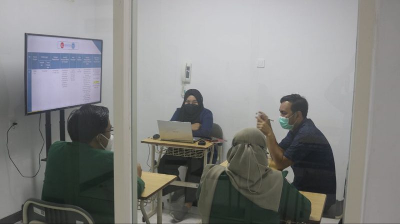 Pemaparan LPJ Tahunan Organisasi Mahasiswa dan Unit Kegiatan Mahasiswa Periode 2021/2022 IIK ...